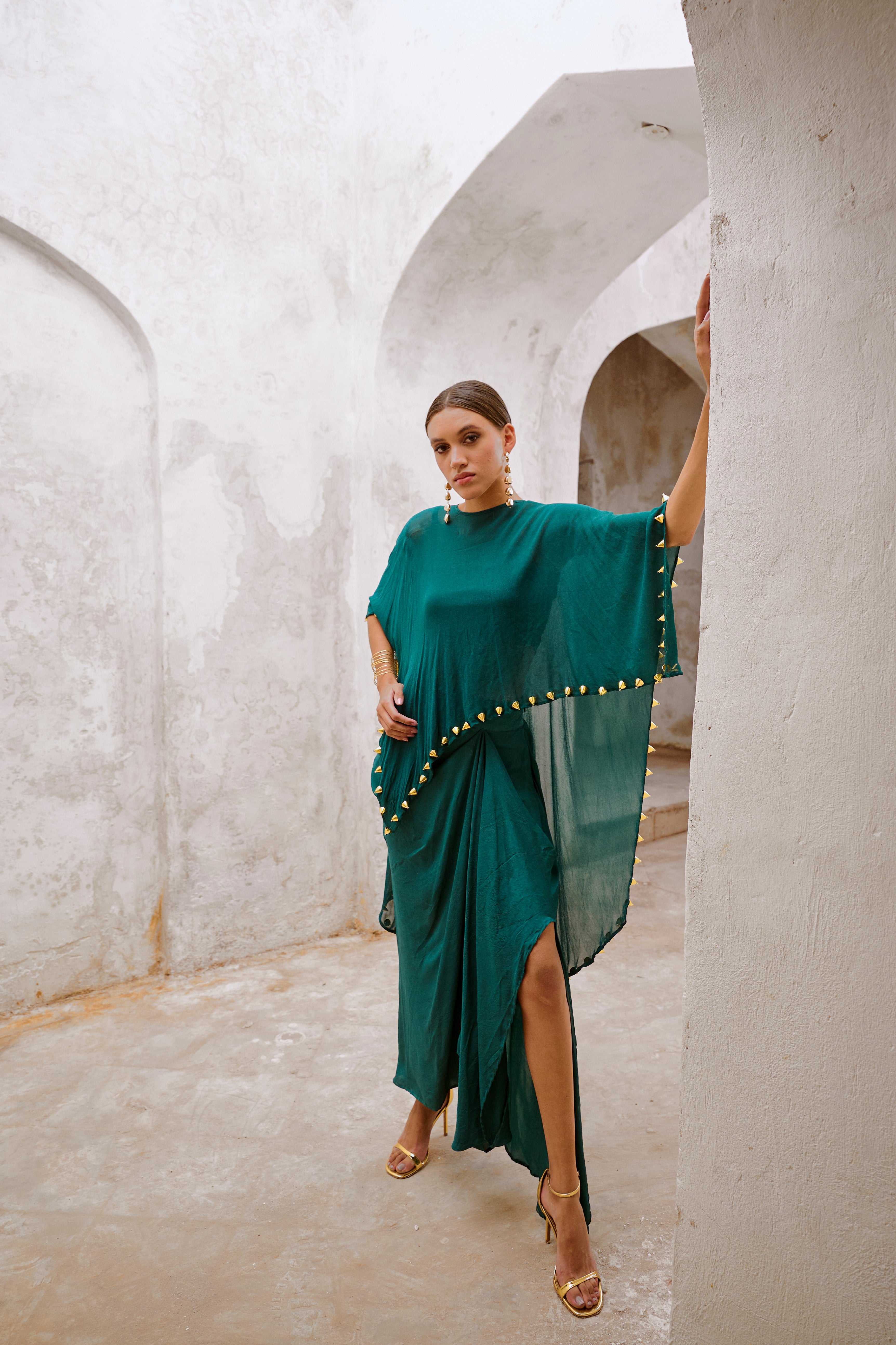 Gulbahar Bottle green bell cape and drape skirt set – Pallavi Jaipur